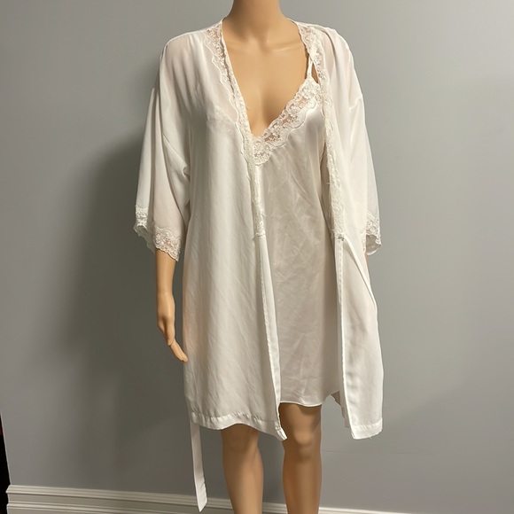 lucy Pereda | Intimates & Sleepwear | Lucy Pereda Two Pieces Lace Trim ...